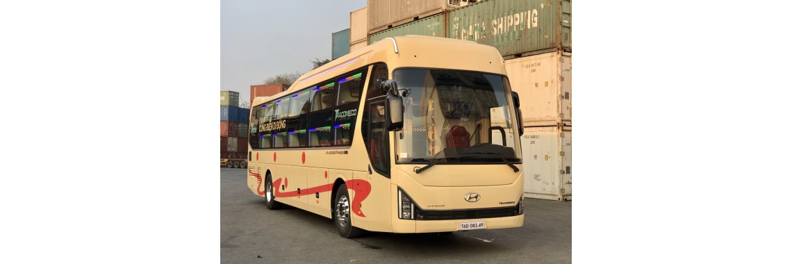 XE KHÁCH HYUNDAI TRACOMECO