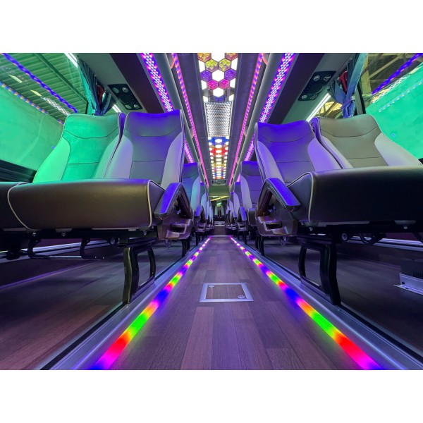 xe U con 29 ghế, xe umini, xe global, xe 29 tracomeco, xe 29 bầu hơi ...