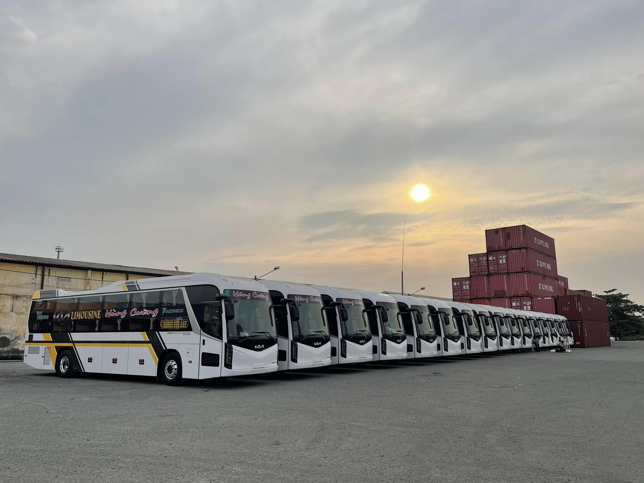 TRACOMECO KIA GRANBIRD H425 NEW 2022